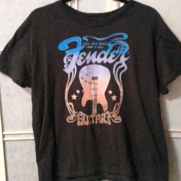 Fender | Shirts | Vintage Fender Guitar T Shirt | Poshmark